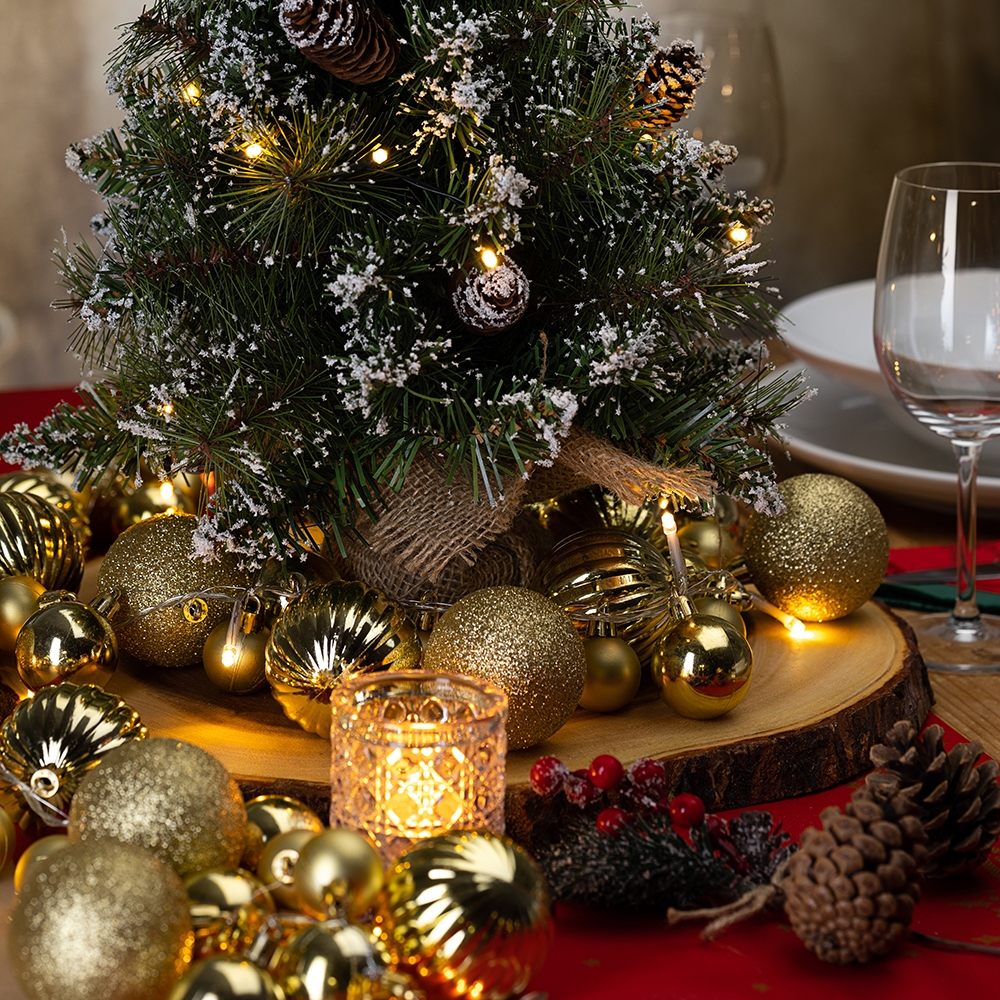 Bauble Cluster Garland Gold 2.2m Light Chain